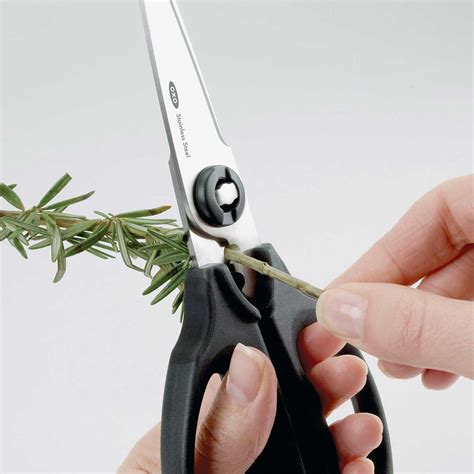 Oxo Good Grips Kitchen And Herb Scissors