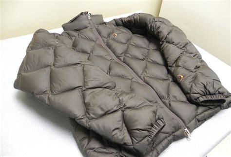 Як розпушити пуховик після прання Читайте на Ukr Net