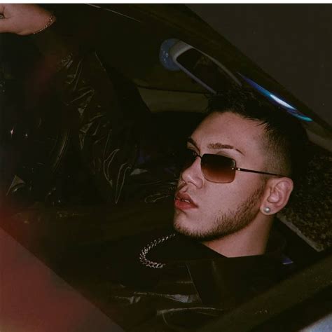 ФЕН ТВ Има ли някой който все още не знае текста на