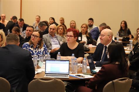 Почетна • Centar Mk Вести бизнис забава спорт