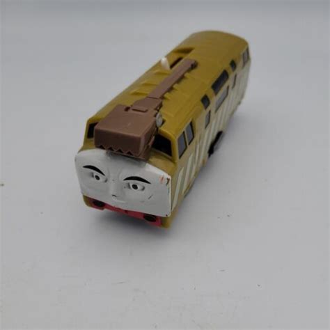 Thomas And Friends Diesel 10 Trackmaster Motorized Train 2009 4617712365