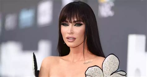 Megan Fox Shows Off Underboob And Tattoos In A Green Thongkini United States Head Topics