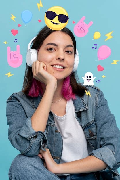 스튜디오에서 포즈를 취하는 전면보기 여자 프리미엄 사진