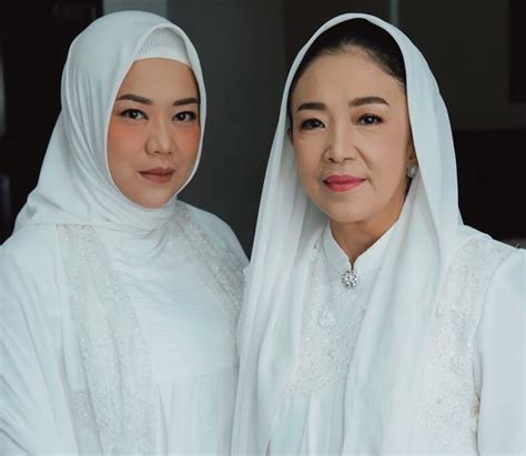 Innalillahi Ibunda Risa Saraswati Dikabarkan Meninggal