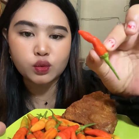 Suka Bingung Ke Diri Sendiri Sbenarnya Aku Normal Ga Sih🤔soalnya Ga
