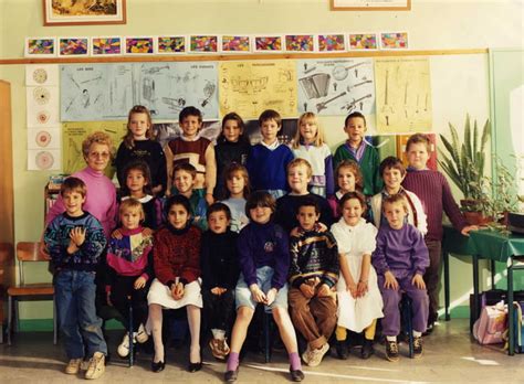 Photo De Classe Ce1 De 1991 Ecole Pierre Et Marie Curie Copains Davant