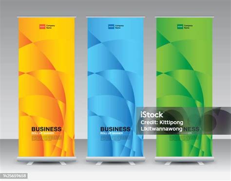 롤업 배너 템플릿 세트 롤업 배너 디자인 배너 스탠드 또는 플래그 디자인 J플래그 X 스탠드 X 배너 전시 쇼 스탠드 디자인 포스터 광고 기하학적 배경 템플릿 벡터 롤업
