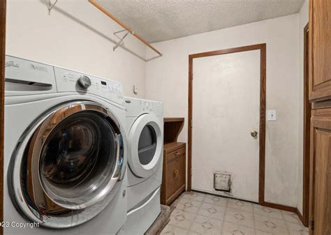 440 Sandcreek Cir Wright Wy 82732 For Sale 130000 Mls 25
