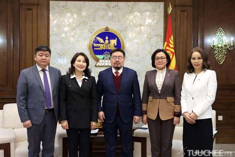 МОНГОЛ УЛС АНХ УДАА ЦАХИМ ОРЧИНД ХҮҮХЭД ХАМГААЛАХ БИЕ ДААСАН ХУУЛЬТАЙ БОЛНО Tuuchee