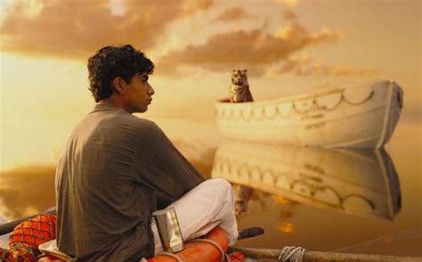 Lifeboat Controlled By The Tiger Richard Parker In Life Of Pi Director