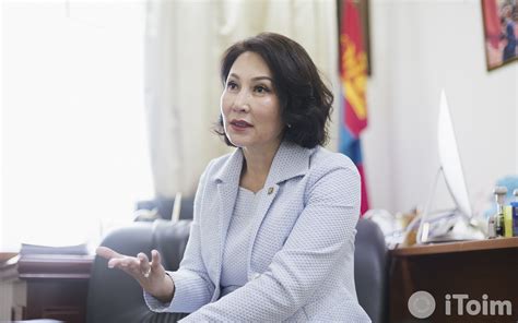 Itoim Б Баярсайхан Томчууд бид өөрсдөө өөрчлөгдөж байж л хүүхдээ эрүүл байлгана