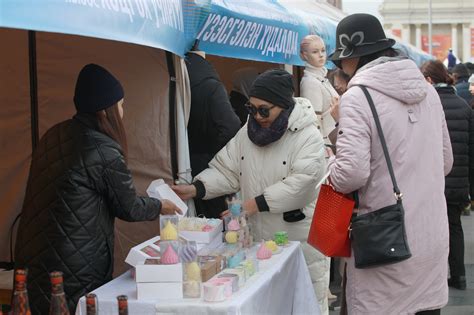 ЖДҮҮ эрхлэгчдийн бүтээгдэхүүнүүдээр үзэсгэлэн худалдаа гарч байна