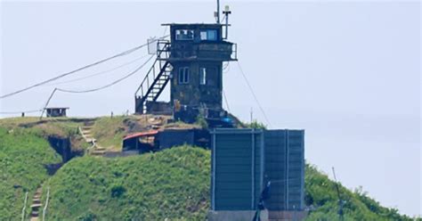 軍 대북 확성기 방송 중지재개 1년만