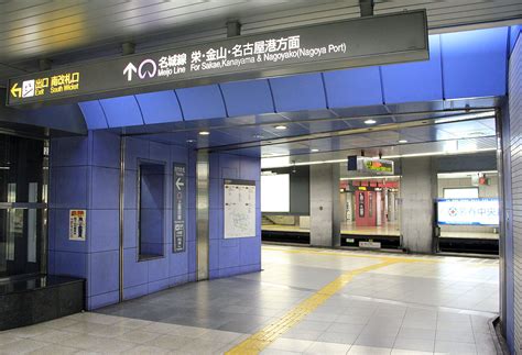 地下鉄上飯田線平安通駅 K02 まるはち交通