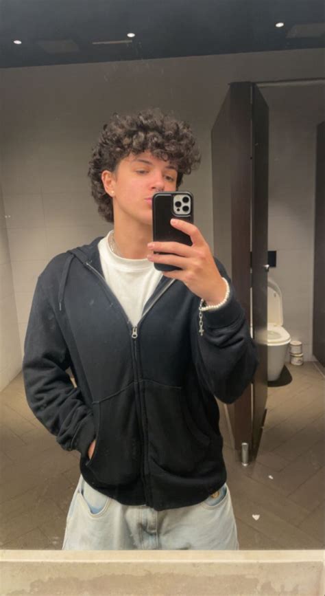 Tylahnation On Ig In 2024 Hair Cuts Curly Hair Styles Haircuts For Men