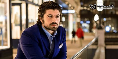 Who Is Alex Hormozi Wiki Bio Age Height Net Worth House Wife