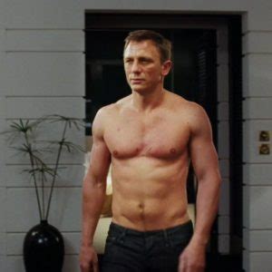 Bitches Gq Photo Shoot Of Daniel Craig That Is All Daily Squirt