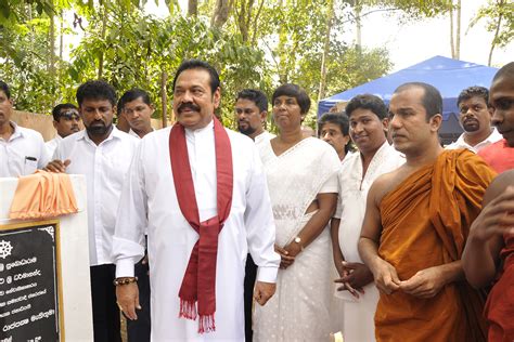 සැබෑ සංහිදියාව ඇතිකළ හැක්කේ වචනයෙන් නොවක්‍රියාවෙන් මහින්ද රාජපක්‍ෂ ⋆