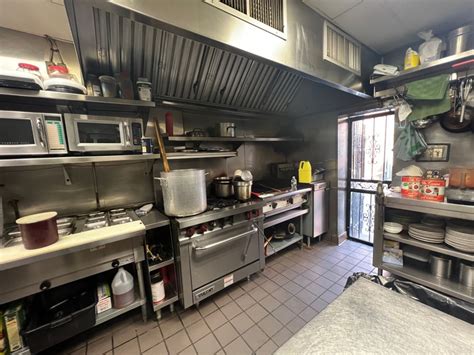 1920 Sf Turn Key Bar Restaurant Building With Liquor License For Sale 1026 Wolf Street