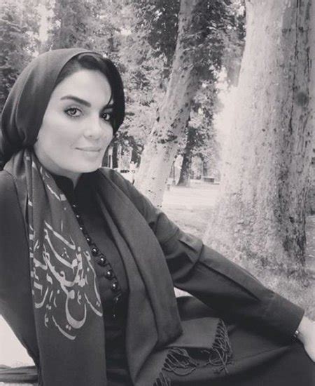 تصاویر بیوگرافی و عکس های شخصی سارا خوئینی‌ها