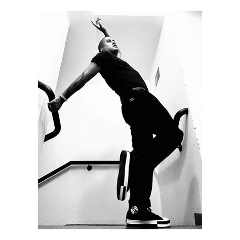 S E X T O D I A D E U M L O C K D O W N