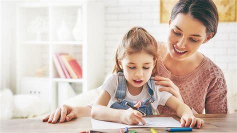 По малко документация при получаване на семейни помощи за деца Nova