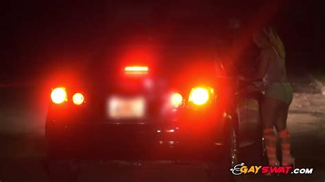 Gay Officers Get A Grip On Criminals Big Black Cock At Station Eporner