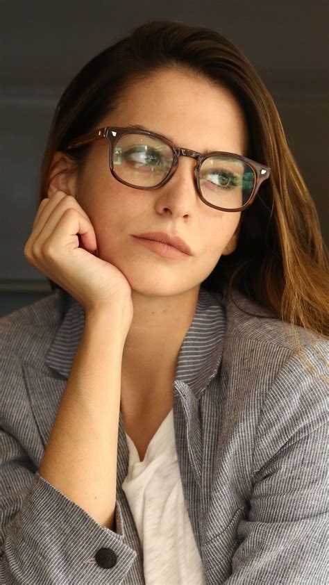 Celebrity Génesis Rodríguez Glasses Actress Brown Eyes Brunette