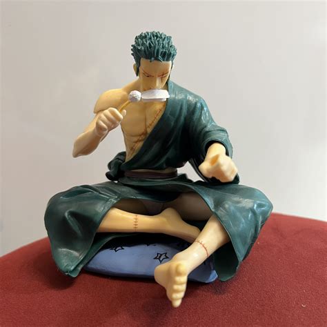 فیگور زورو نشسته گالری فرزام