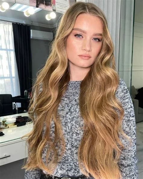 Милые девушки Меня зовут Арина я дипломированный бьюти мастер Makeup Ищу моделей на макияж для