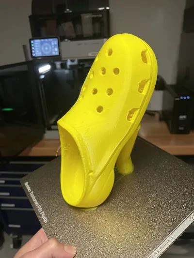 Crocs Shoes Fully 3d Printed By Makerverse Designsmakerworld