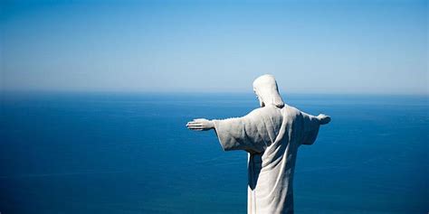 这个令普世欢腾的耶稣，到底是谁？