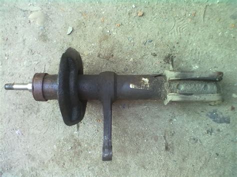 Замена стоек — Lada Приора хэтчбек, 1,6 л, 2008 года | своими руками ...