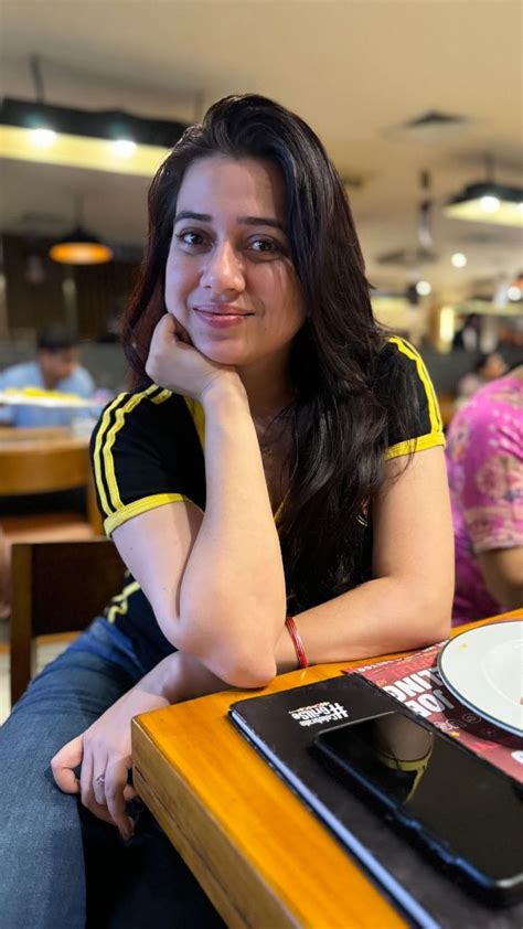 Simransimmy Simrantalwar1 • Threads Say More