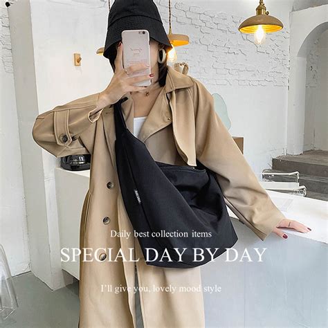 데일리나인 무료배송 Dnyne 여성 대학생 직장인 보부상 휘뚜루마뚜루 가방 호보백 여자 가방 캐쥬얼 백