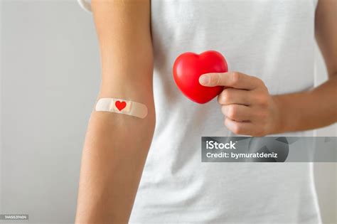 세계 헌혈 헌혈자의 날 및 생명을 구하십시오 헌혈에 대한 스톡 사진 및 기타 이미지 헌혈 장기 기증 피 Istock