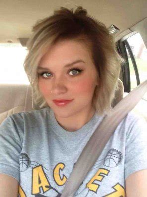 Beautiful Eyes Porn Pic