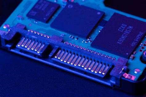 Beneath The Surface The Operation Of Ssds Nand Memory And