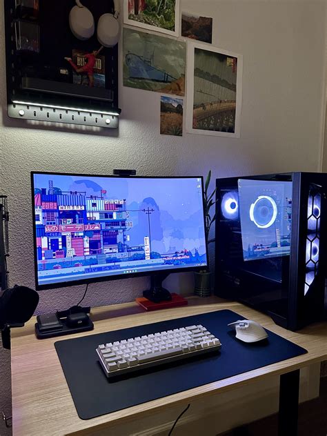 Small Setup For A Small Space R Battlestations