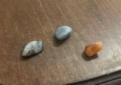 can any one tell me what they are r whatsthisrock