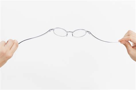 Reading Computer Glasses By Nendo Snap Temple To Nosepiece
