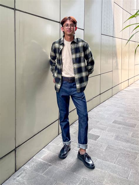 ดูไอเดียสไตล์การแต่งตัวสำหรับ「เสื้อยืด U คอกลม แขนสั้น、เสื้อเชิ้ต ผ้าแฟลนเนล แขนยาว ปกกระดุม ลาย