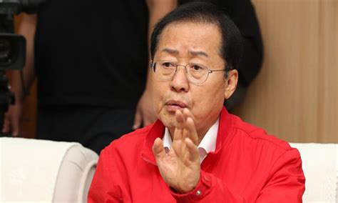 “범죄자 어떻게 대통령 만드냐”… 홍준표 사실상 대선 출마 공식화