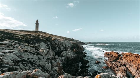 海边灯塔唯美图片壁纸 电脑主题下载站