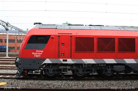 시운전중인 7600호대 신형 디젤기관차 네이버 블로그