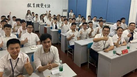 参加云南北大青鸟计算机学校java培训是我一段美妙的经历 人生从此改变 哔哩哔哩