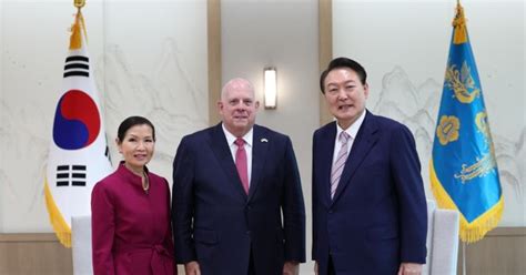 尹대통령 호건 美 메릴랜드 주지사 접견인플레 감축법 우려 전달