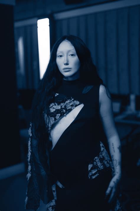Noah Cyrus Releases Everybody Needs Someone” Featuring Vance Joy V