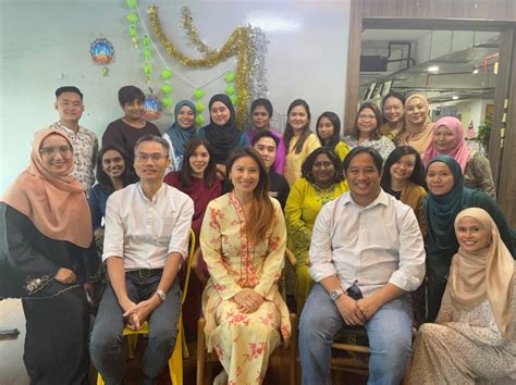 zhafirah sharudin on linkedin blast raya celebration at the archipelago group office 🌙🌟 it