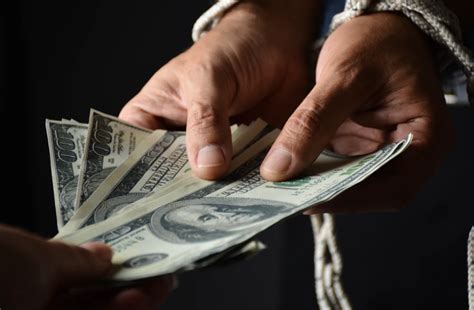 경제용어 인플레이션 디플레이션 용어 정리 스태그네이션과 스태그플레이션 뜻 원인 투자 전략 등 알아보기